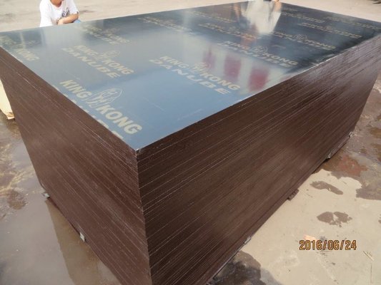 BLACK FILM FACED PLYWOOD, 'MR' GLUE, POPLAR CORE, BLACK FILM or BLACK PRINTED FILM