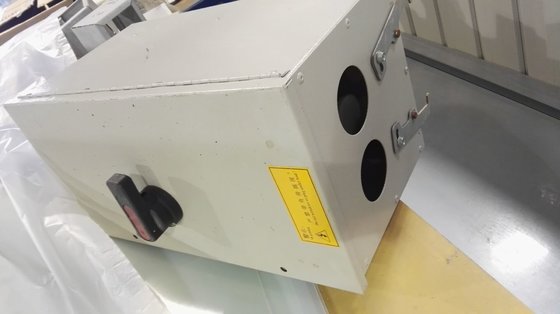 Painted Surface Bus Duct Plug In unite Flame Retardant Withstand Voltage