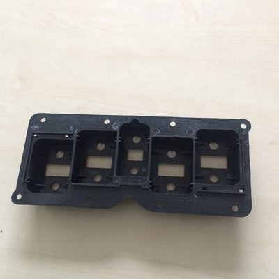 PA66 Nylon Busbar Plugs And Socket Black Color For Busbar Trunking System