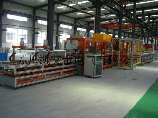 Automatic busbar assembly machine for compact busbar gripping and clinching
