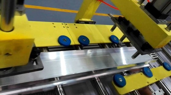 Automatic Busbar Fabrication Equipment For Busbar Gripping And Production