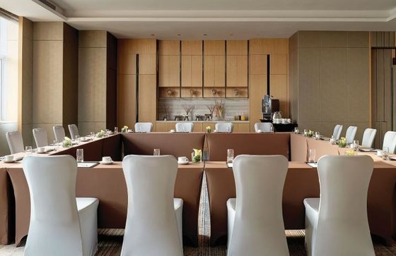 Fully Functional Hotels With Meeting Rooms , Conference Meeting Venues supplier