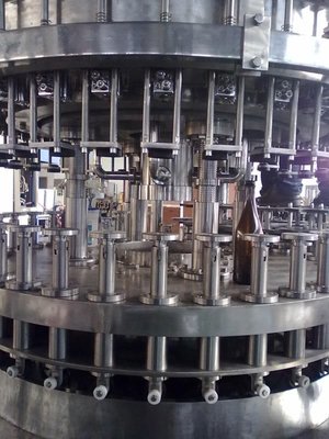 Small bottle filling and capping machine carbonated drink filling machine supplier