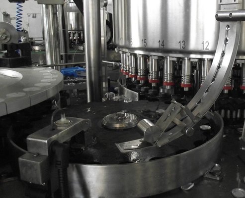 complete line of fruit juice filling machines / liquid filling machine supplier