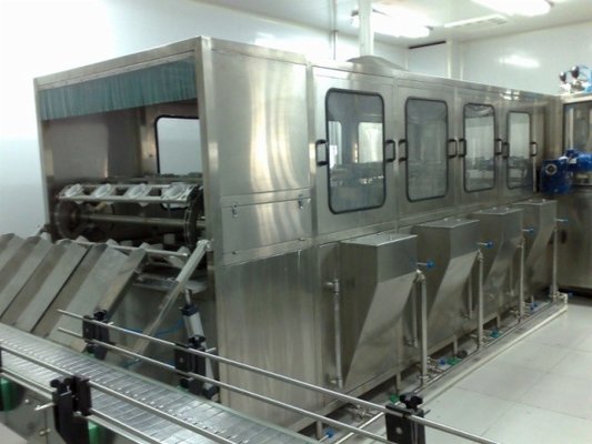 customized 5 gallon / 19 L bucket water production line supplier