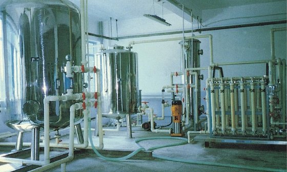 Factory price ro water treatment plant/ ro water treatment equipment/drinking water treatment supplier