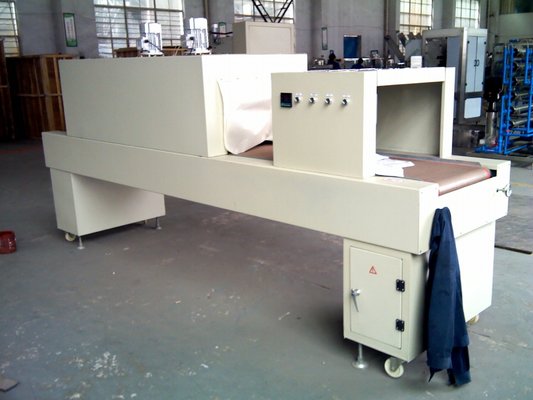 ST-6040 Semi- Automatic water pet bottle PE film heat tunnel shrink packing machine shrink wrapping machine supplier
