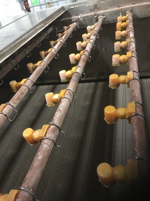 High Efficiency Tunnel Type Pasteurizer For Bottles And Cans supplier