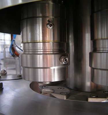 3 in 1 small bottle aerated carbonated beverage Soft drink filling monoblock machine supplier
