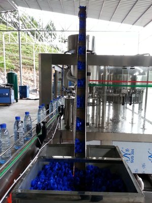 bottled water filling line supplier