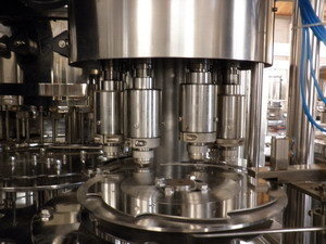 wine bottling equipment supplier