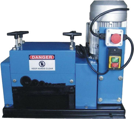 Metal Scrap Cable Stripping Machine , Copper Wire Stripping Machine Double Ball Screw Driving