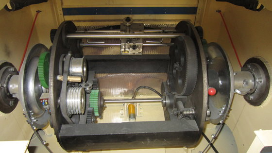 Vertical High Speed Cable Stranding Machine For Wire Core Stranding / Synchronously Packing