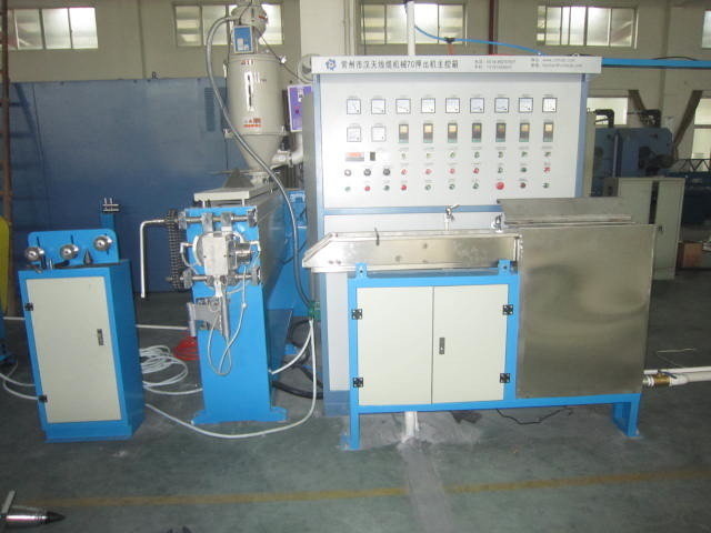 Extrusion Production Line Cable Extrusion Machine PN 400 - 500 mm HT-50