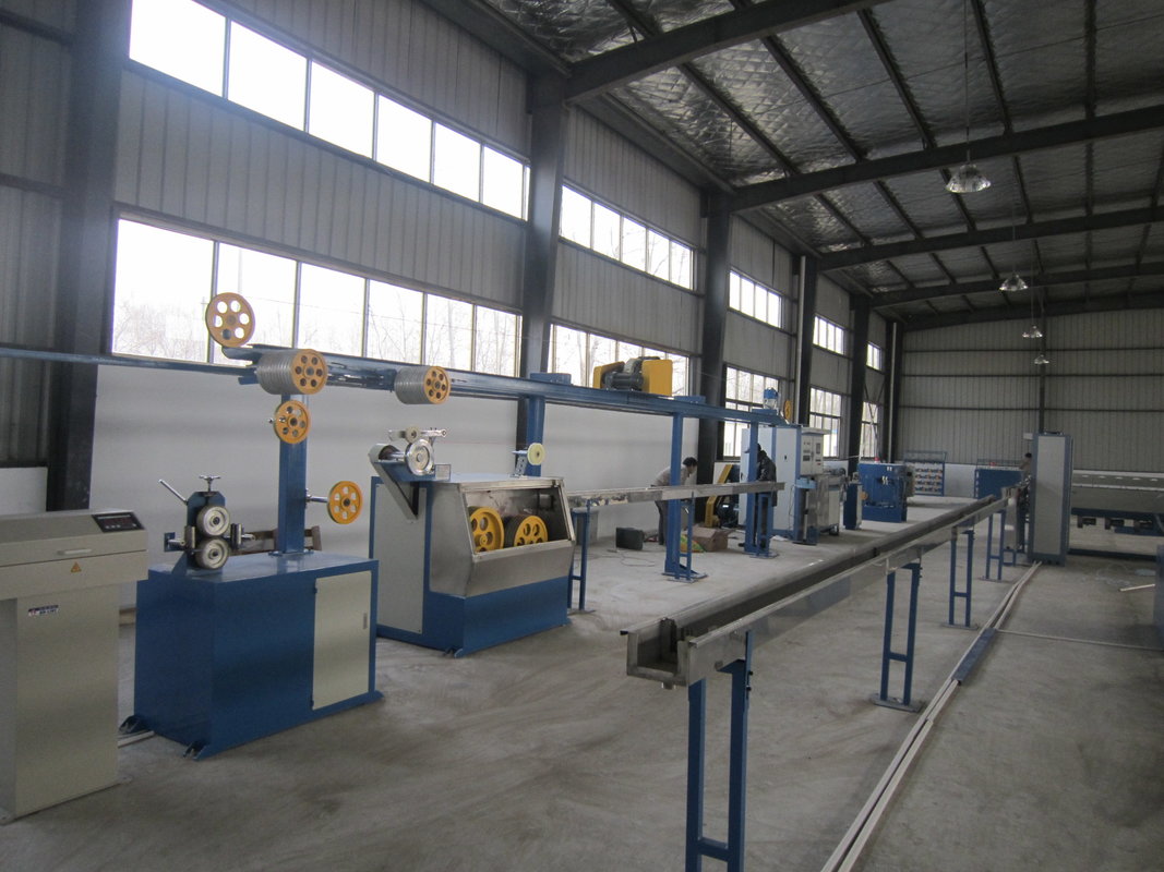 PU Extrusion Production Line Plastic Pipe Extruder / Plastic Extruder Machine