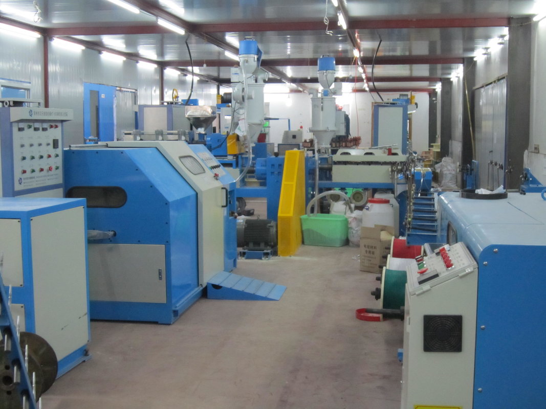Automatic Transformer Coil Winding Machine , Motor Winding Equipment Nylon - Coated Cable