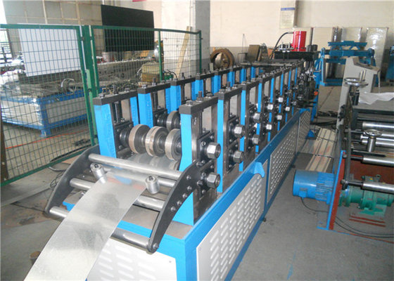 Air Diffuser Frame Shutter Roll Forming Machine , GCR15 Roller Shutter Forming Machine