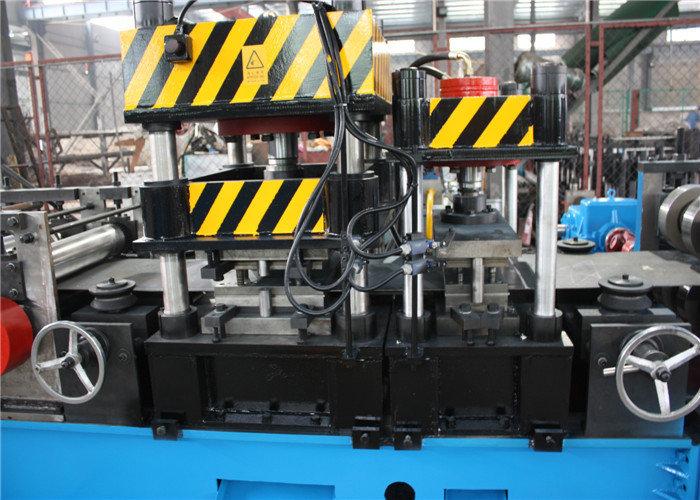 Bearing Steel Highway Guardrail Roll Forming Machine , 50HZ Steel Roll Forming Machine
