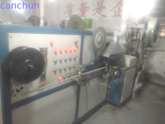 U clip for sealing package machine
