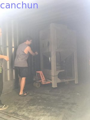 Auto sandblasting / Portable shot blasting /dustless sandblasting machine / sandblasting equipment
