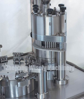 NJP- 800 small size capsule filling machine model with vacuum pump