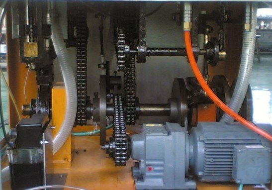 High Capacity PLC Control Capsule Filling Equipment 2000pcs/min NJP-2000