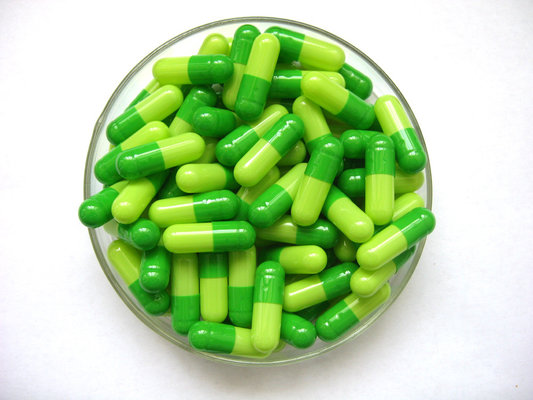 Yellow And Green Smooth Gelatin Empty Capsule Shells 1 / 2 / 00 Size Capsule