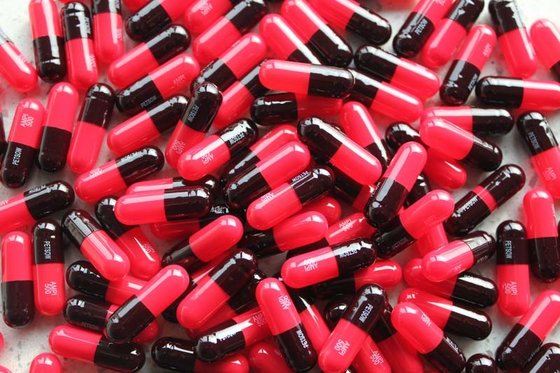 Custom Transparent / Translucent Empty Hard Gelatin Capsules Size 4 Gel Capsules