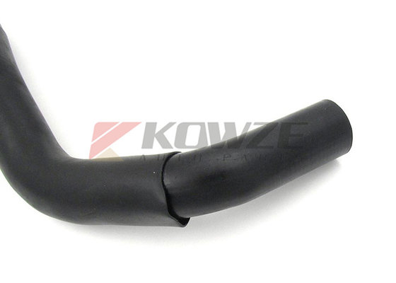 MN135045 Mitsubishi Exhaust Parts Lower Radiator Hose For L200 KB4T KA4T KH4W