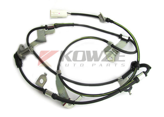 UM534370XA Car ABS Sensor For Mazda Ranger Black Color 6 Months Warranty