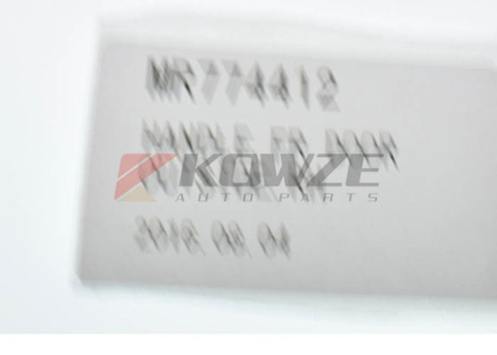 High Strength Mitsubishi Body Parts Outside Car Door Handle FR RH MR774412