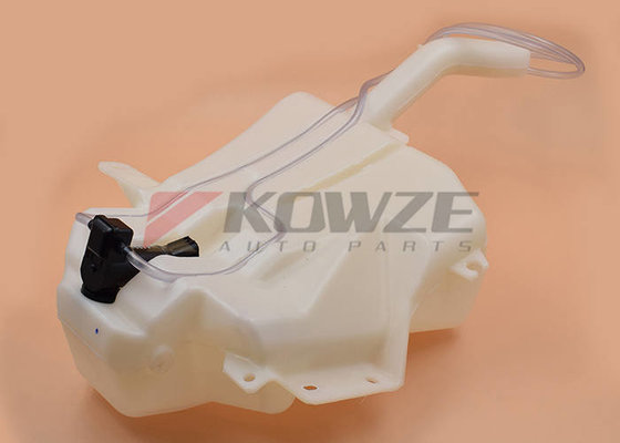 8260A285 Windshield Washer Tank Assembly Mitsubishi Body Parts Pajero Sport KG5W