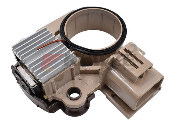 MD618735 Voltage Regulator Mitsubishi Engine Parts L200 K74T Pajero V74 K94 4D56