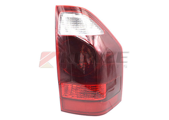 Mitsubishi Pajero Spare Parts Combination Lamp Kit V73 V75 V77 V78 MN133766 2003