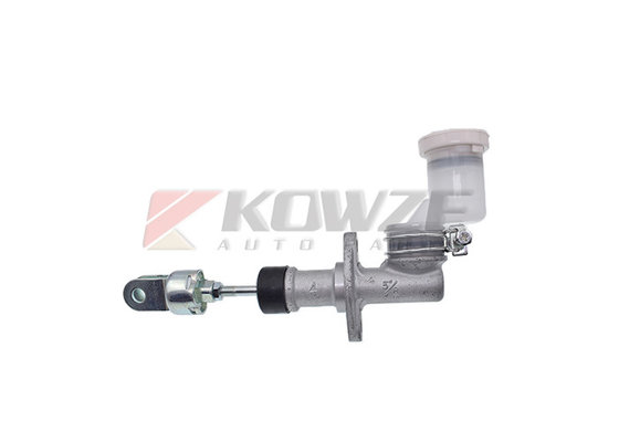 MR151616 Mitsubishi Pajero Parts Clutch Master Cylinder Assembly V25W V26W V45W V46W 4M40 Left Hand Drive
