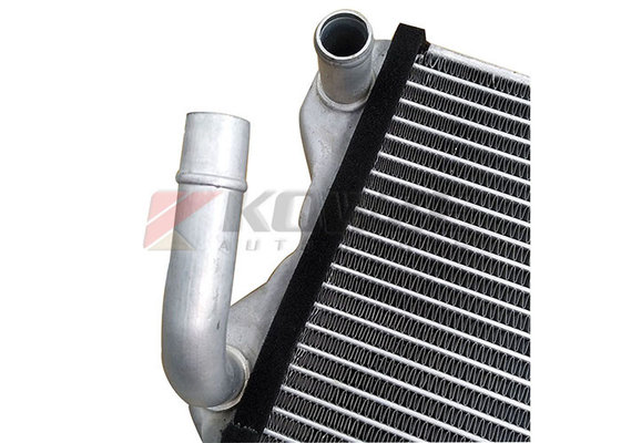Heater Core Mitsubishi Pajero Parts for V32 V43 V45 MB813485 MN188337 MB898519