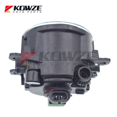 Front Fog Lamp Assy For Mitsubishi Pajero Outlander Grandis Triton MN142091 8321A429 8321A365 8321A097