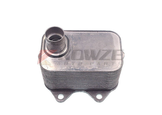Standard Car Auto Spare Parts / Engine Oil Cooler For VW AUDI CC A4 A6 Q5 06J117021D