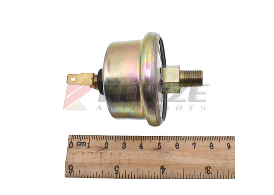 MD092660 Oil Pressure Sending Unit / Oil Pressure Switch For Mitsubishi Pajero Parts L047G L049G V43W V45W
