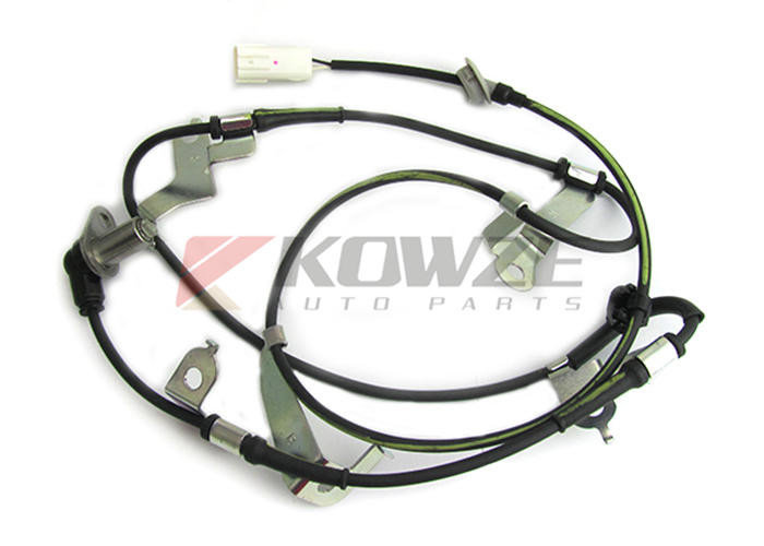 UM534370XA Car ABS Sensor For Mazda Ranger Black Color 6 Months Warranty