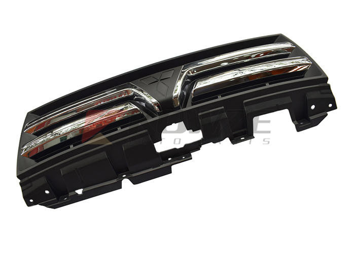 7450A368 Front Radiator Grille Mitsubishi Body Parts Pajero V93W 2008-10 Black