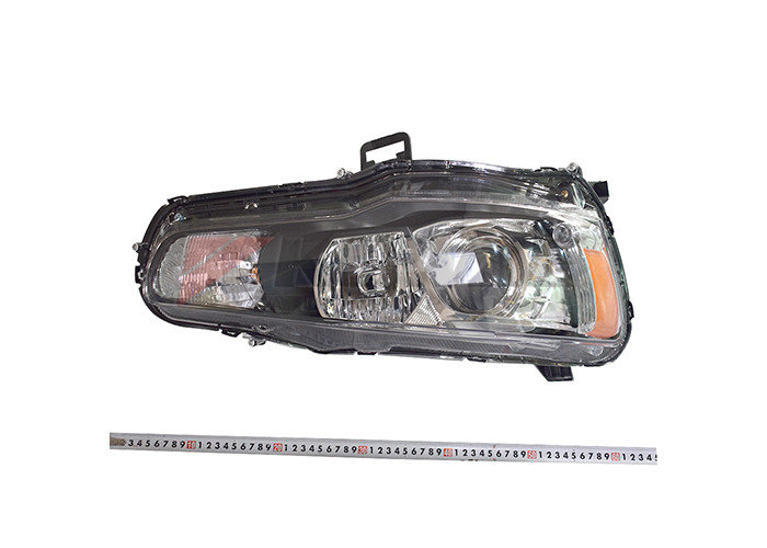 Mitsubishi Lancer Spare Parts Headlamp Assemlby For CY2A CY3A CY4A CY8A 8301B428 8301C348 Xenon