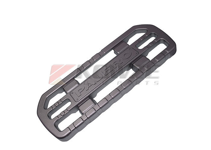 Rear Bumper Plate MB684899 For Mitsubishi Pajero V12W V13V V23W V24W V25W V32W V33W V34W V36W V43W V44W V45W V46W