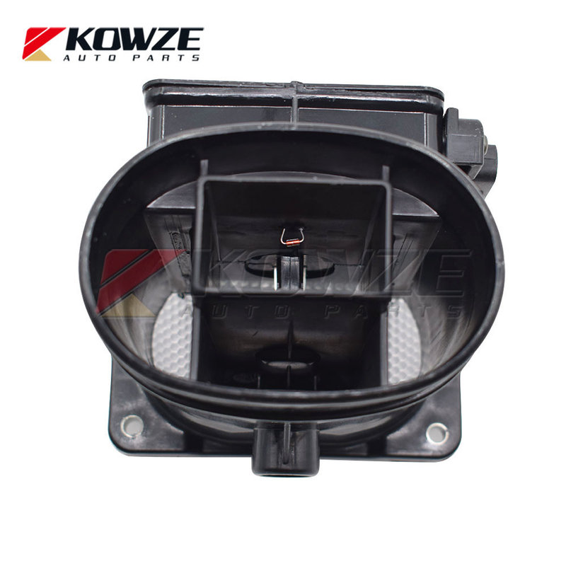 Air Cleaner Air Flow Sensor For V31 V33 MD357338 / Mitsubishi Pajero Car Parts