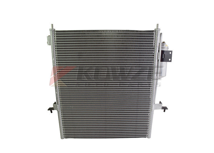 Silver Color Car Auto Spare Parts / Aluminium Car Radiators For Mitsubishi L200 MN123606 Anti - rust Heat Sink