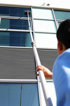 High tensile strength telescopic carbon fiber Extended pole / water fed pole