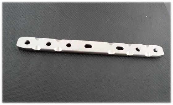 Highly Precise CNC Medical Parts Titinium Bond Plating System L96mm