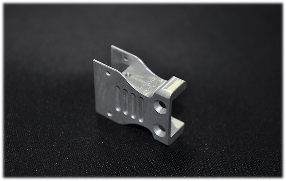 Custom Fine Surface CNC Milling Machine Parts For Automotive ROHS ISO
