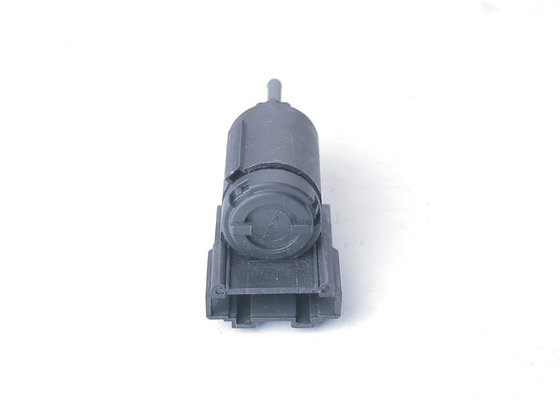 AUDI VW BORA Car Switches , 1J0945511D 1J0945511C 1J0945511A 1J0945511B Brake Light Switch