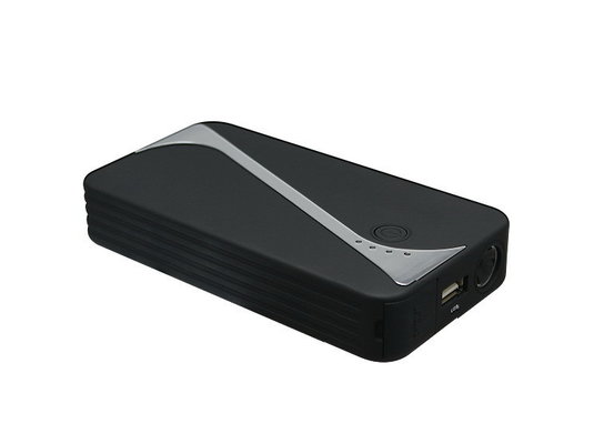 400A 12V Lithum Car Jump Starter Mini Jump Starter Pack in Black